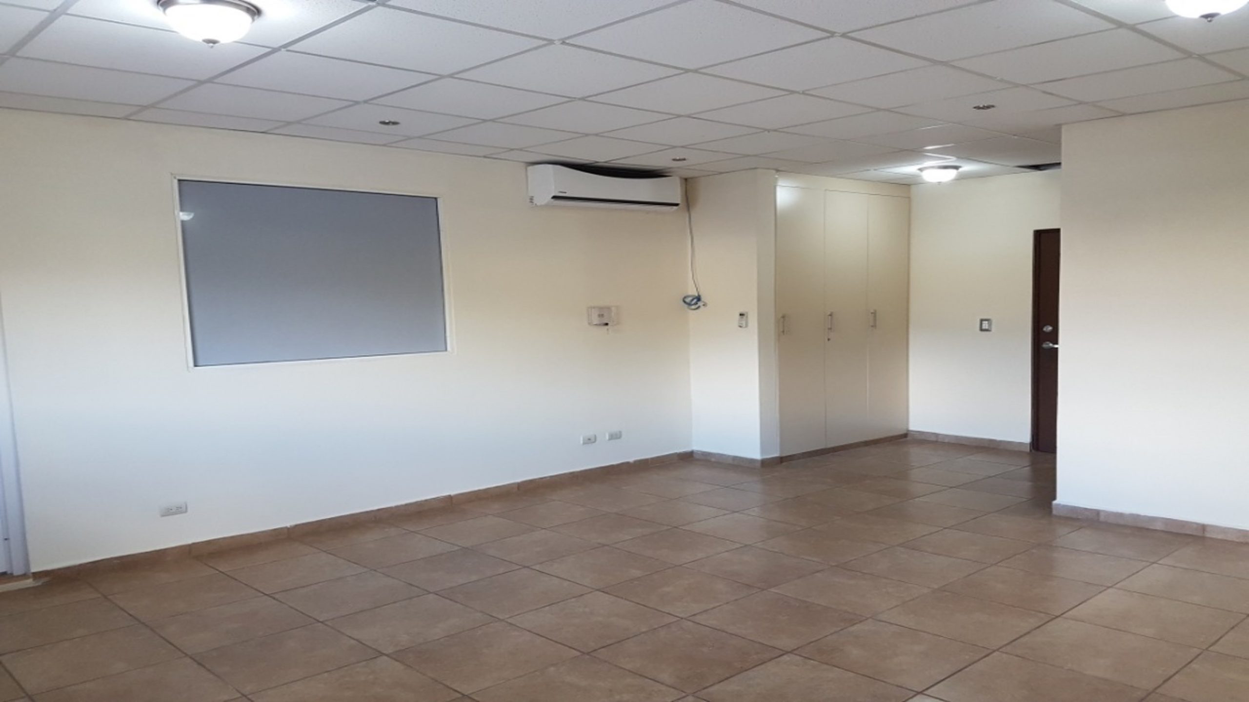 Venta de Edificio de 03 Nivel y 01 Subnivel en Col Rubén Darío – GeoHome